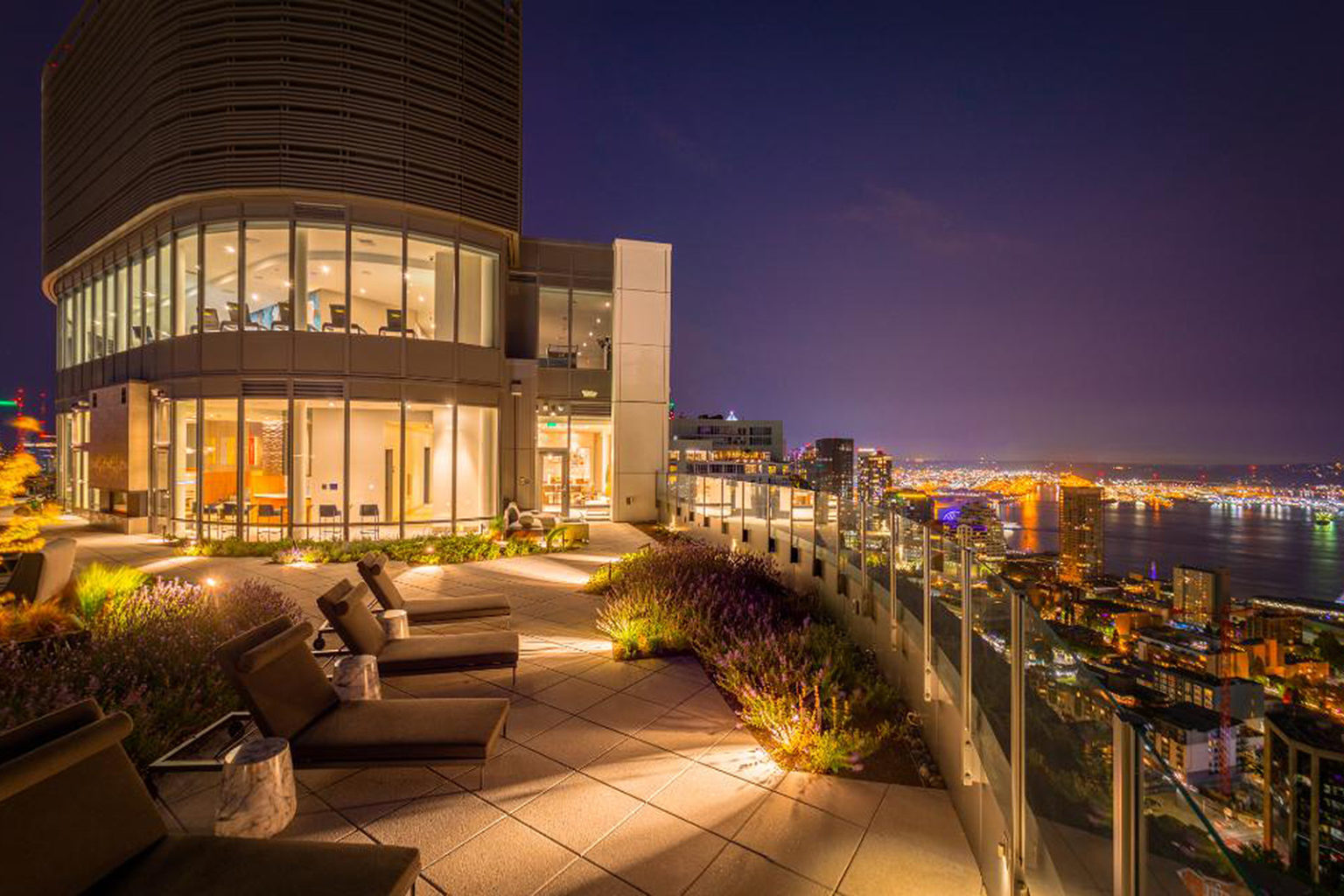 Spire Seattle | New Condominiums in Downtown Seattle | 2510 6th Avenue